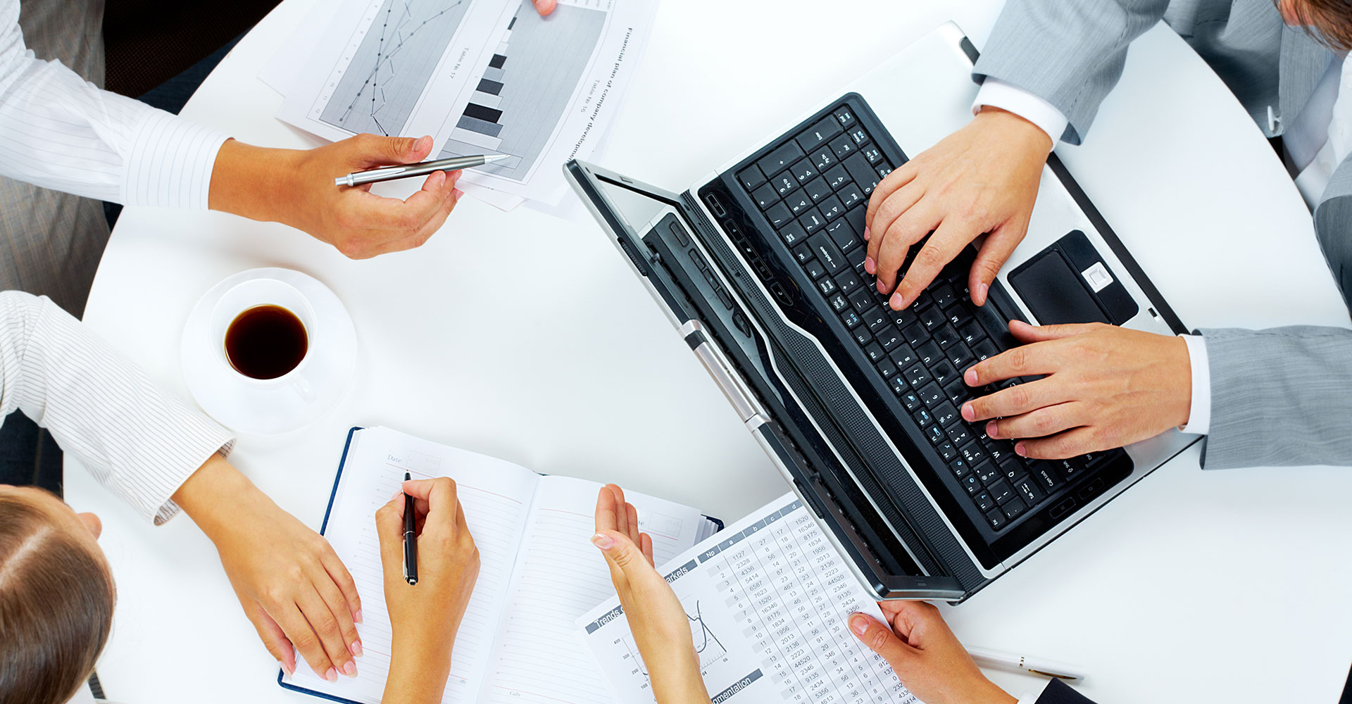 Tailored Bookkeeping Solutions | LJ Bookkeeping